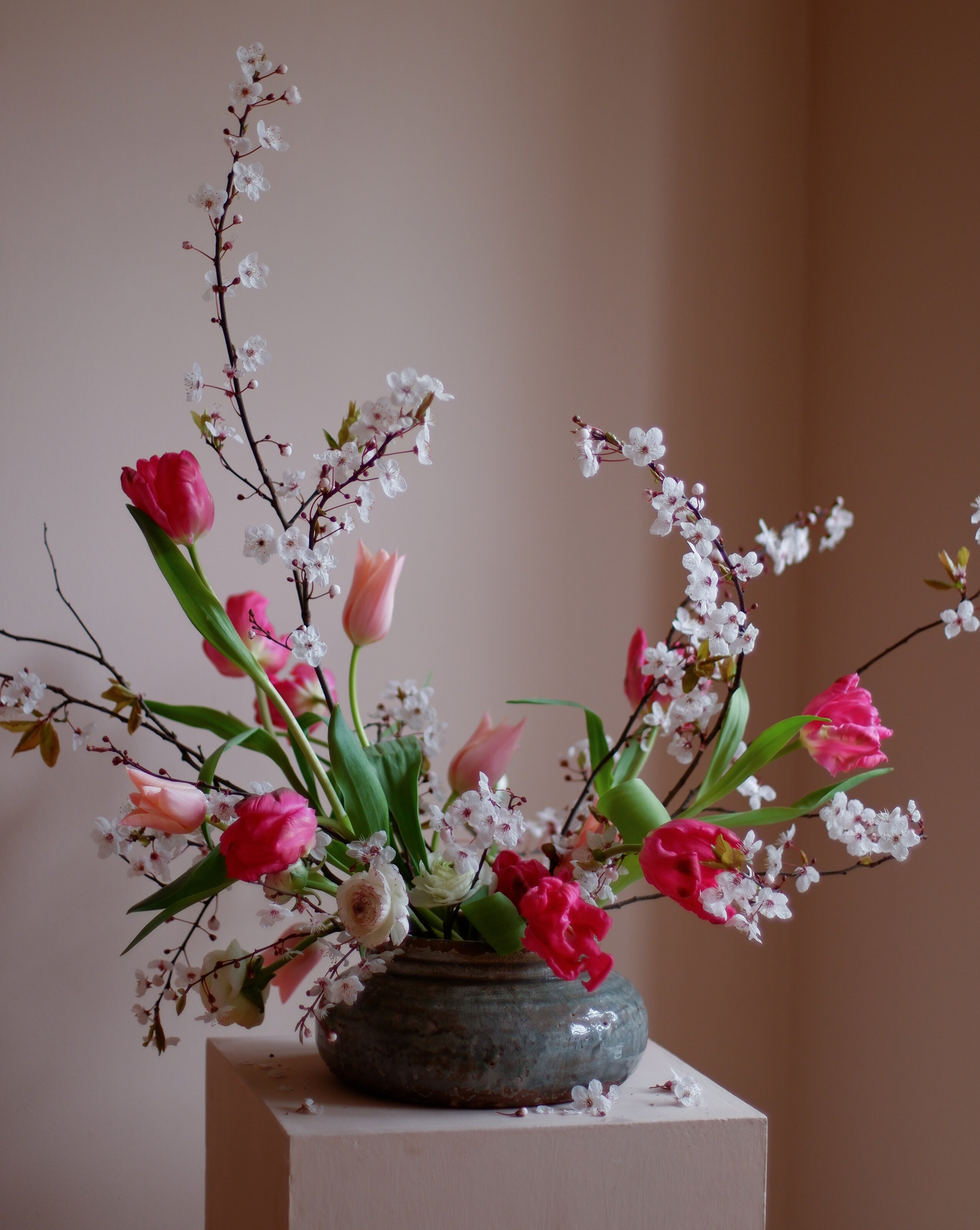 A guide to styling faux flowers – Neptune