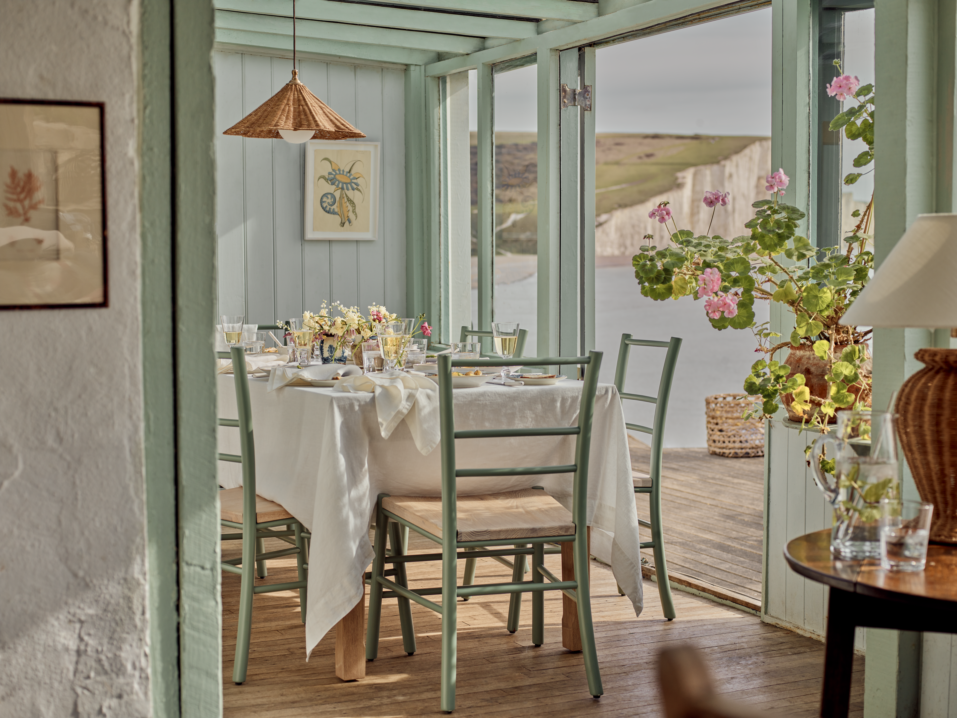 Why we love table settings – Neptune
