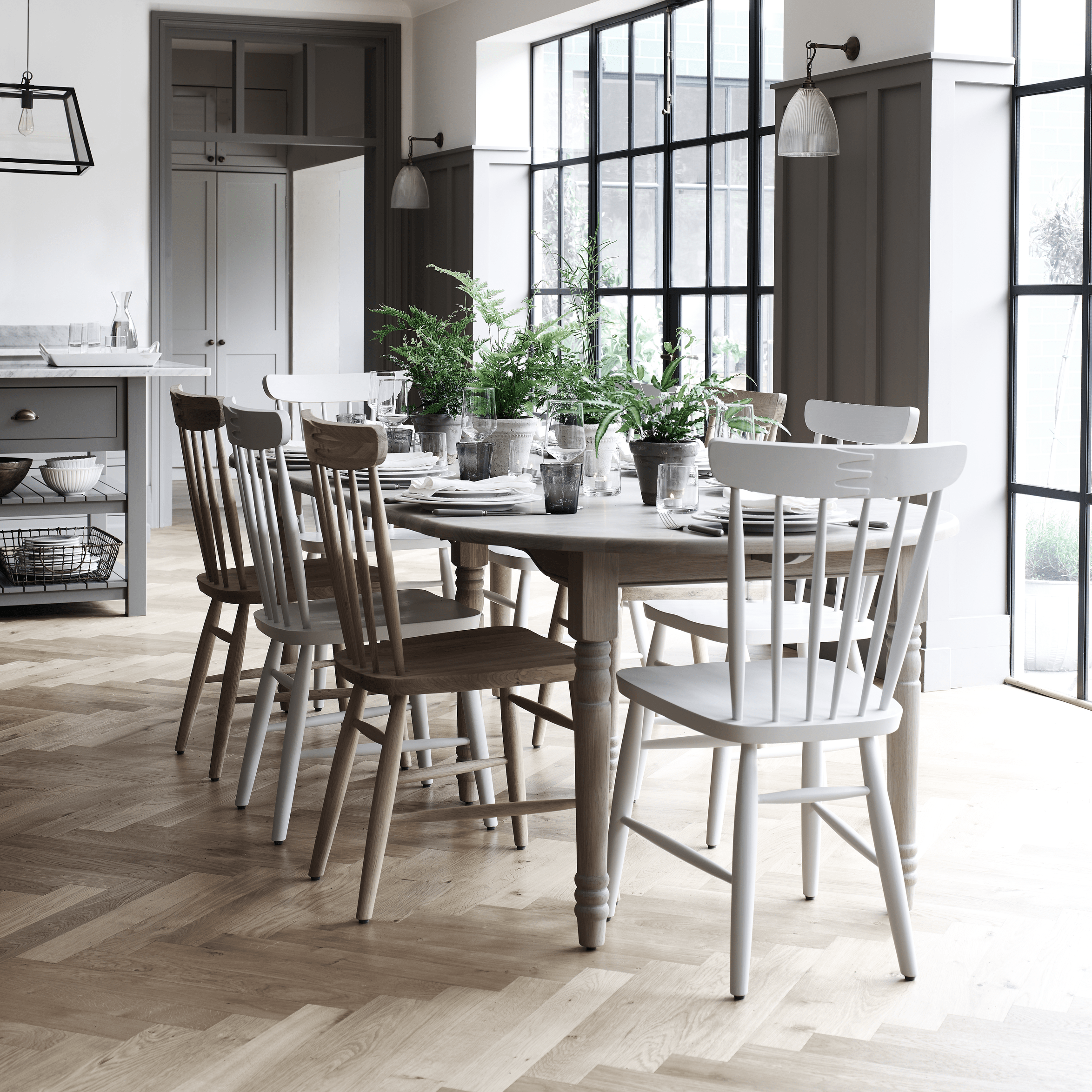 Extendable Dining Tables | Neptune