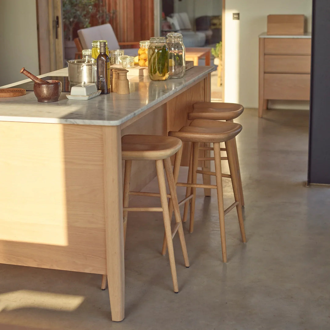 Borough Freestanding Oak Cooking Island with Marble Top – Neptune