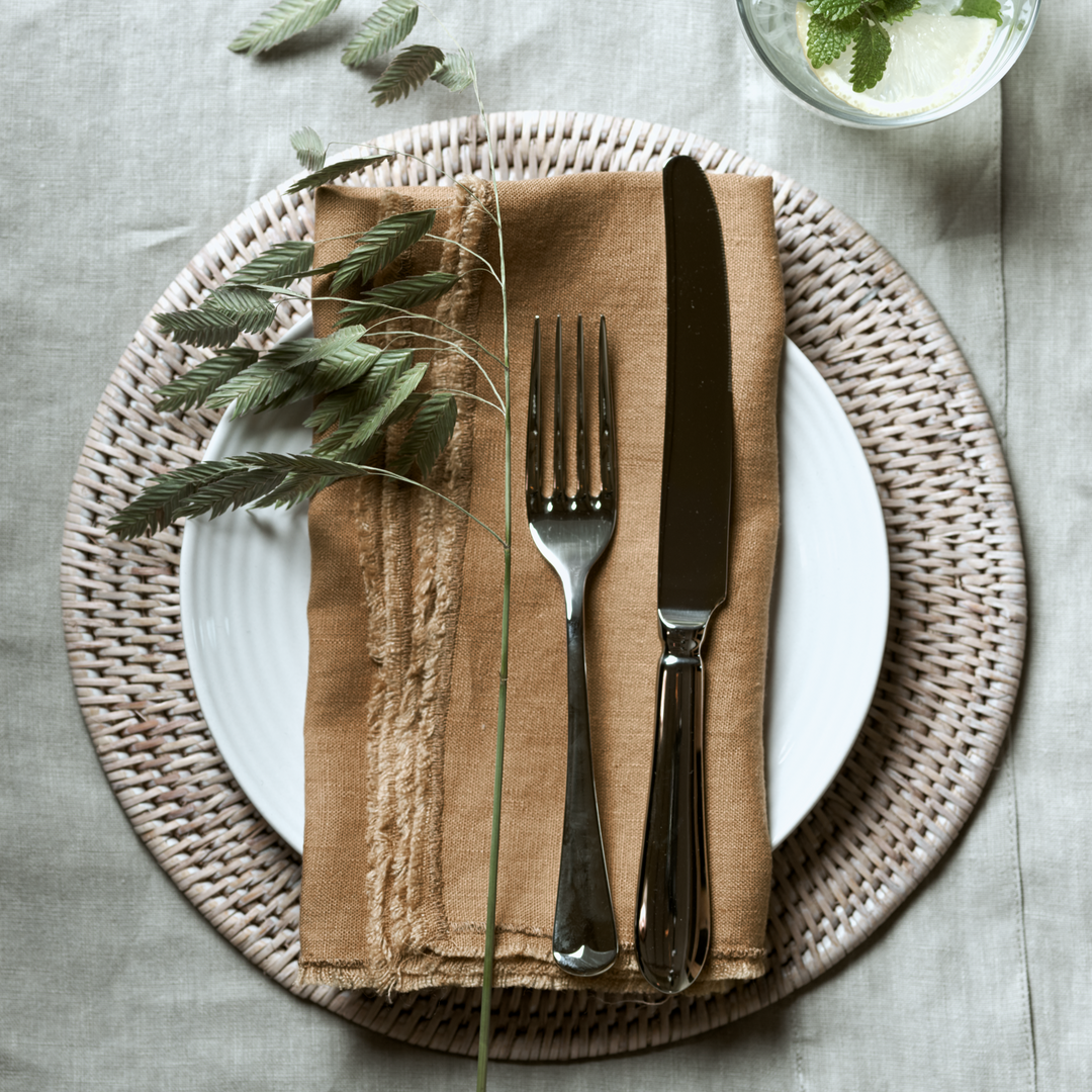 Thaxted 36 Piece Cutlery Set – Neptune
