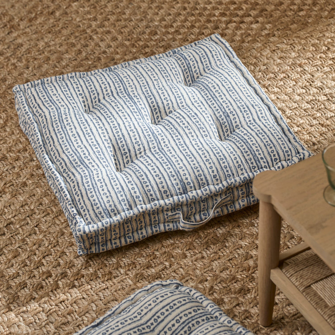 Scatter Cushions | Small & Large Sofa Cushions | Neptune