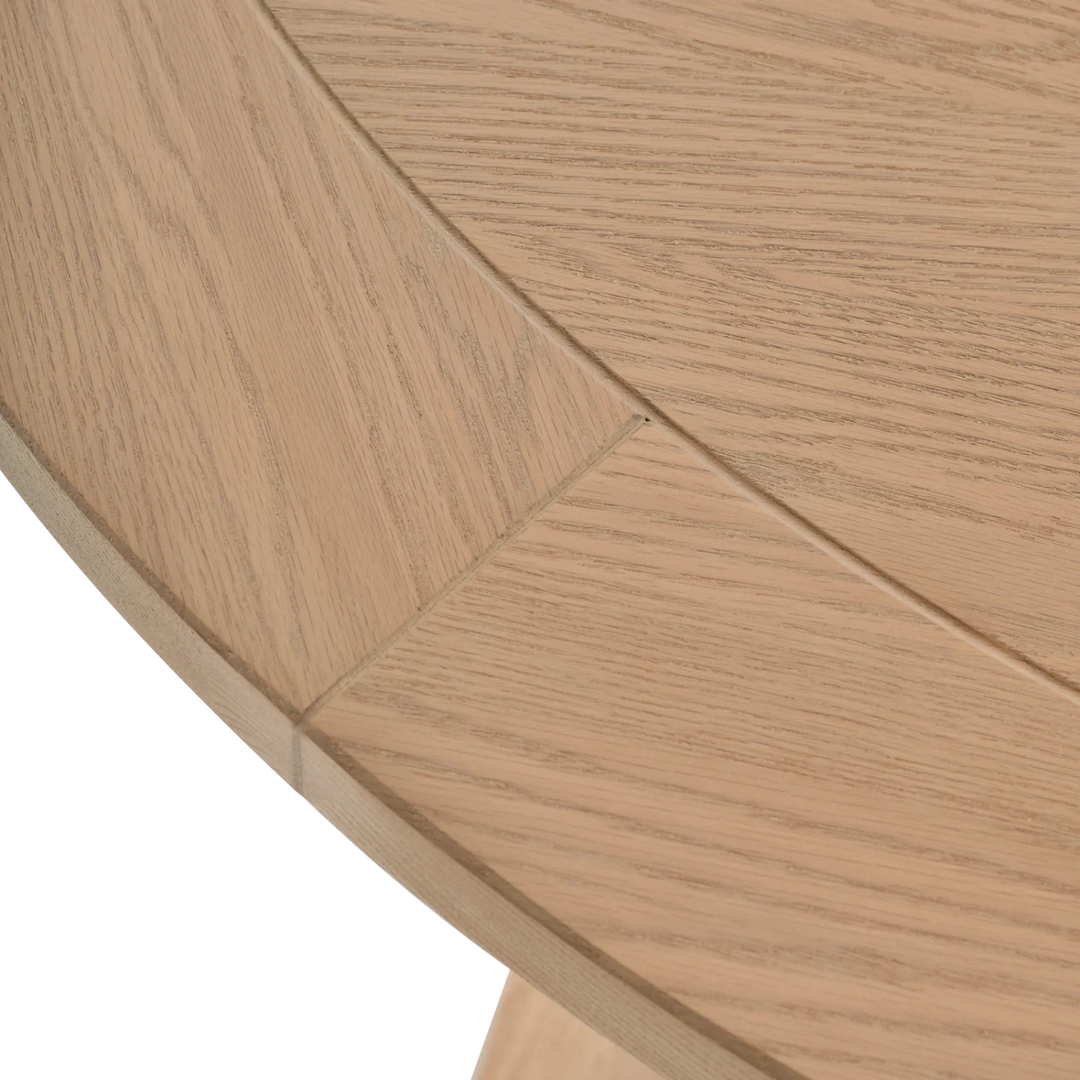 Arundel Round Dining Table – Neptune