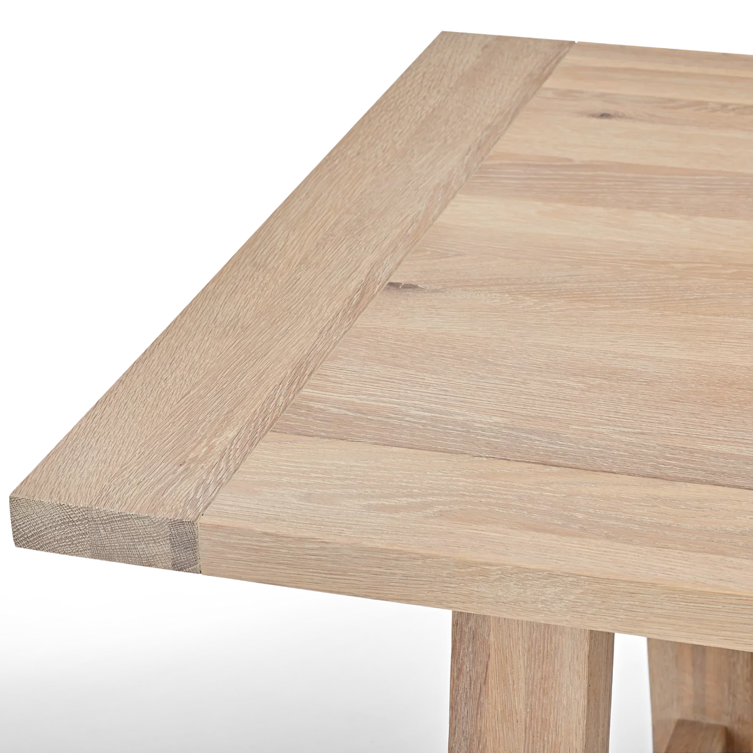 Arundel 6 Seater Oak Dining Table – Neptune