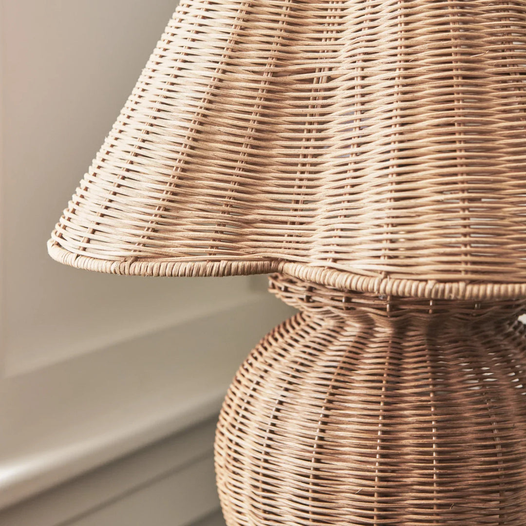 Athena Medium Rattan Table Lamp – Neptune