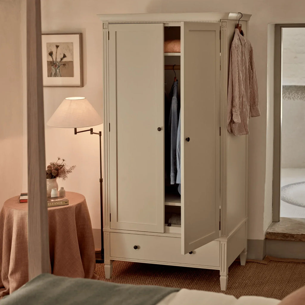 Larsson Double Wardrobe, 104cm – Neptune