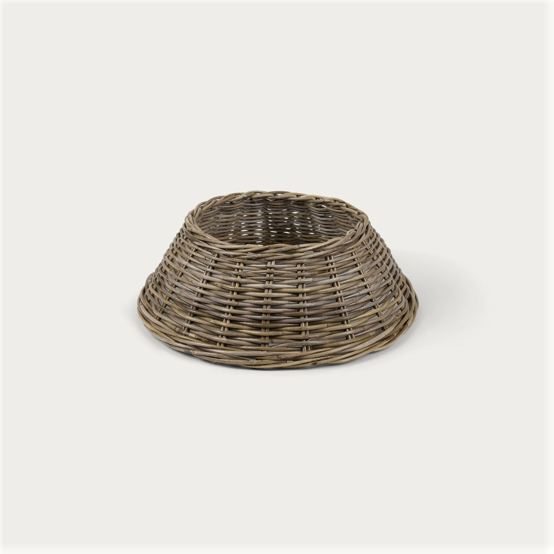 Silverton Rattan Tree Skirt – Neptune