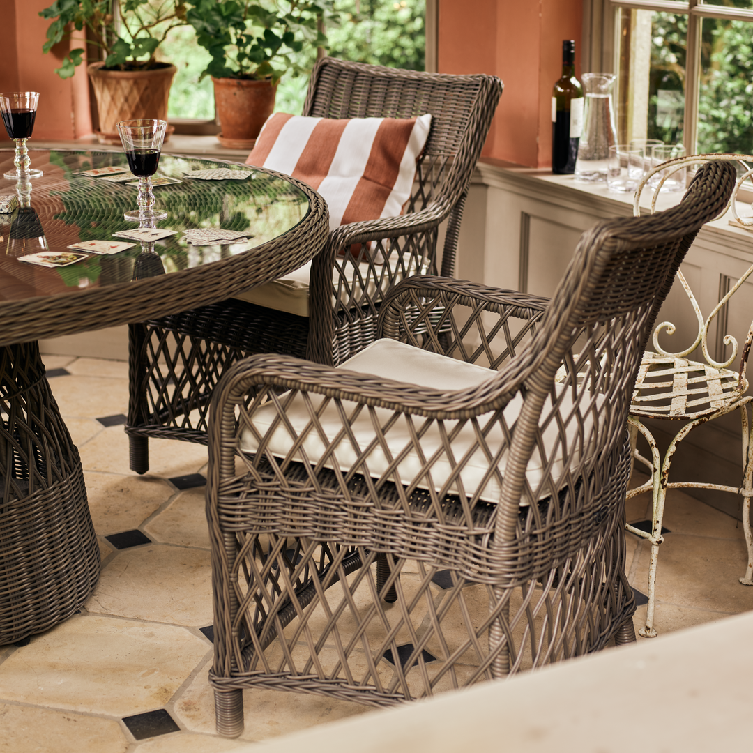 Harrington 6 Seater Round Wicker Garden Dining Set with Carver Chairs ...