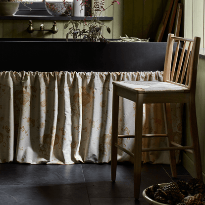 Solid Oak Bar Stools | Kitchen Stools | Neptune