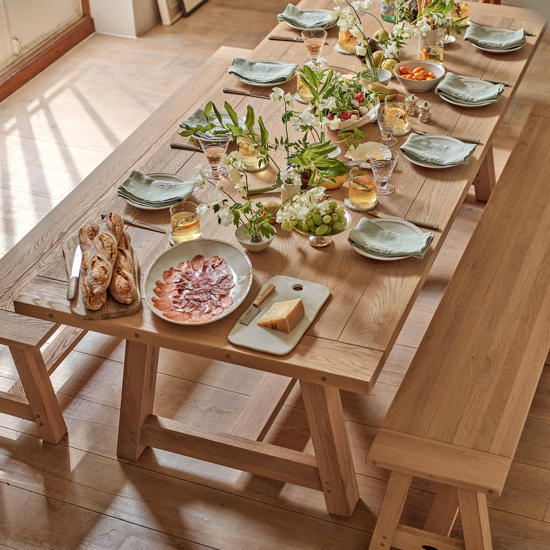Arundel Rectangular Oak Dining Table – Neptune