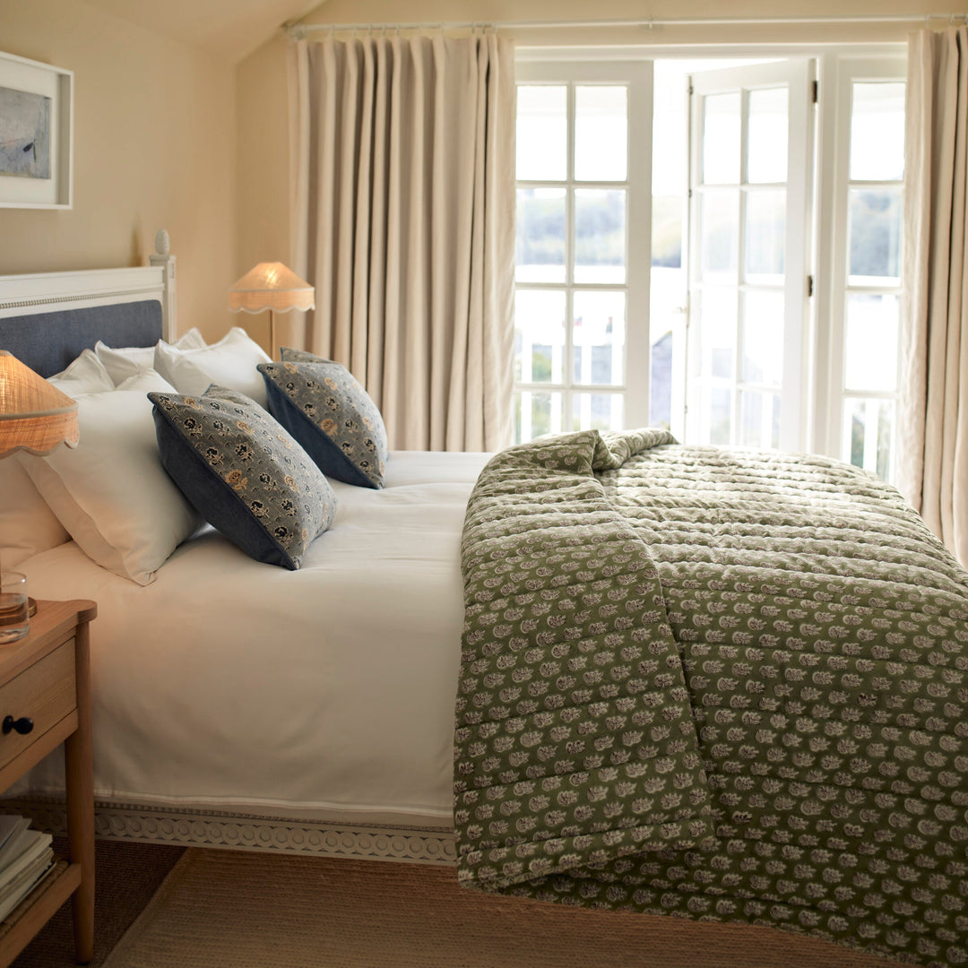 Myla Quilted Cotton Bedspread – Neptune